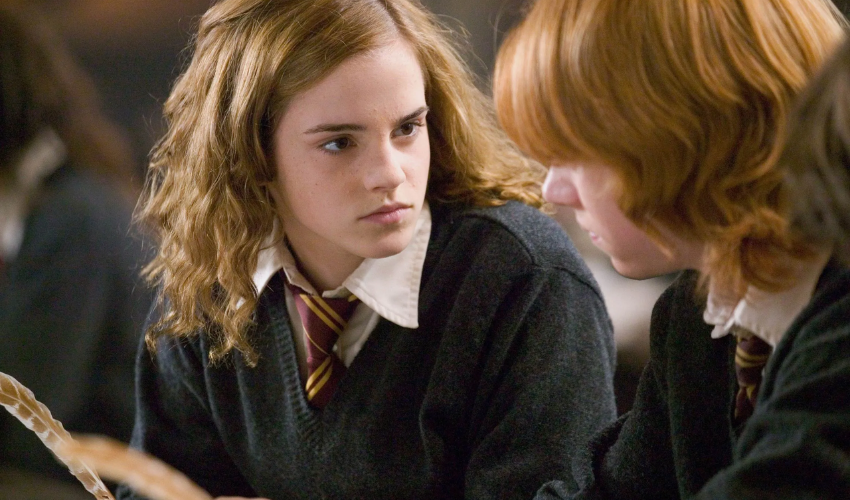 9 Famous Nerds from Pop Culture - Last Call Trivia