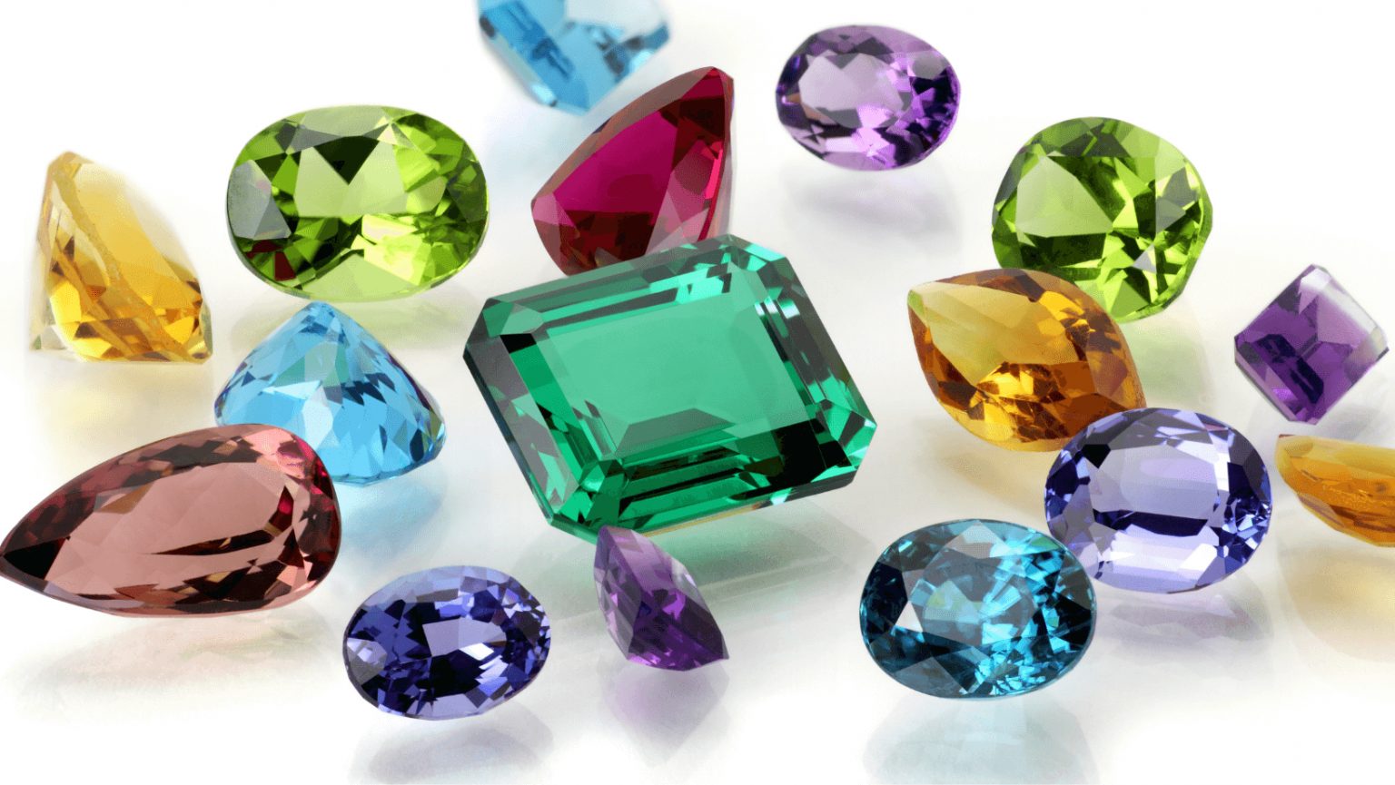 Sapphires Are More Versatile Than You May Think - Last Call Trivia