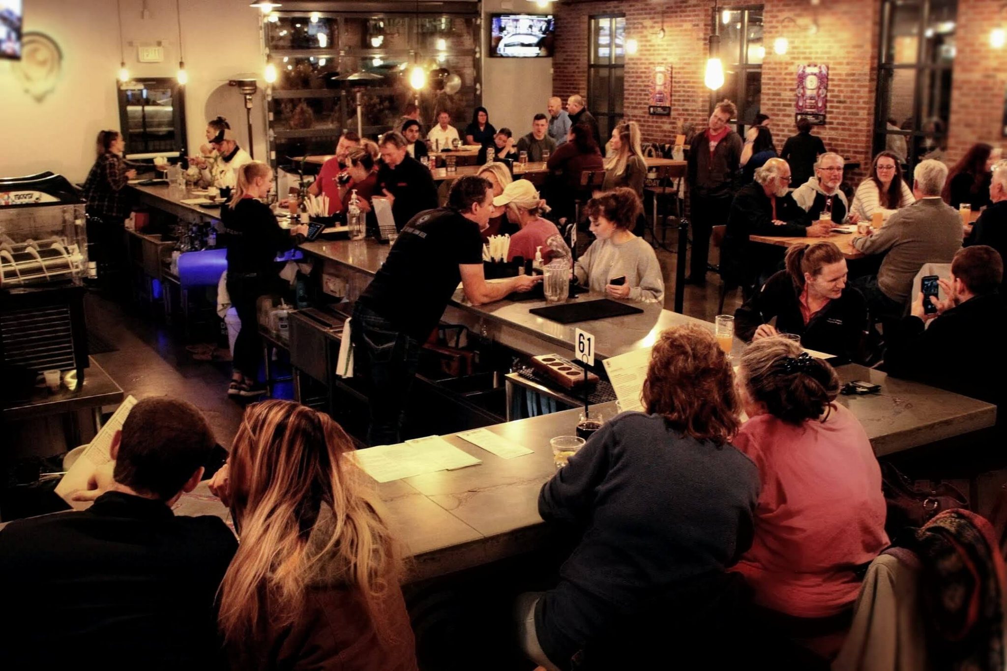 How Bar Trivia Arrived and Thrived in the U.S. - Last Call Trivia